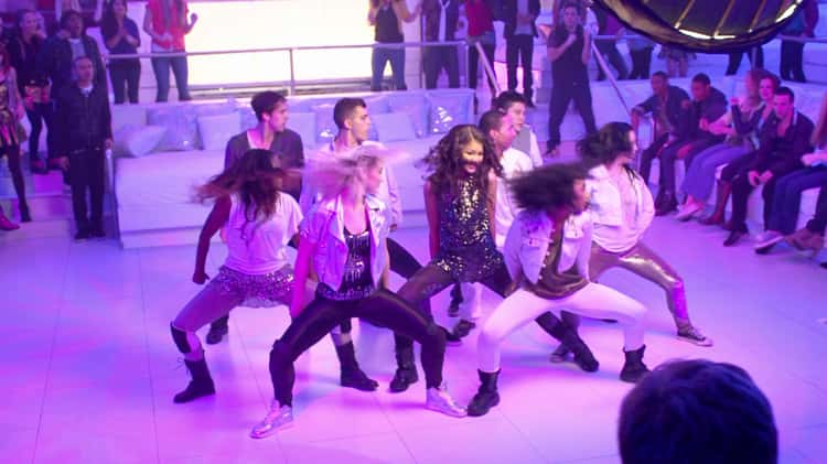 Bella Thorne Dancing With The Stars