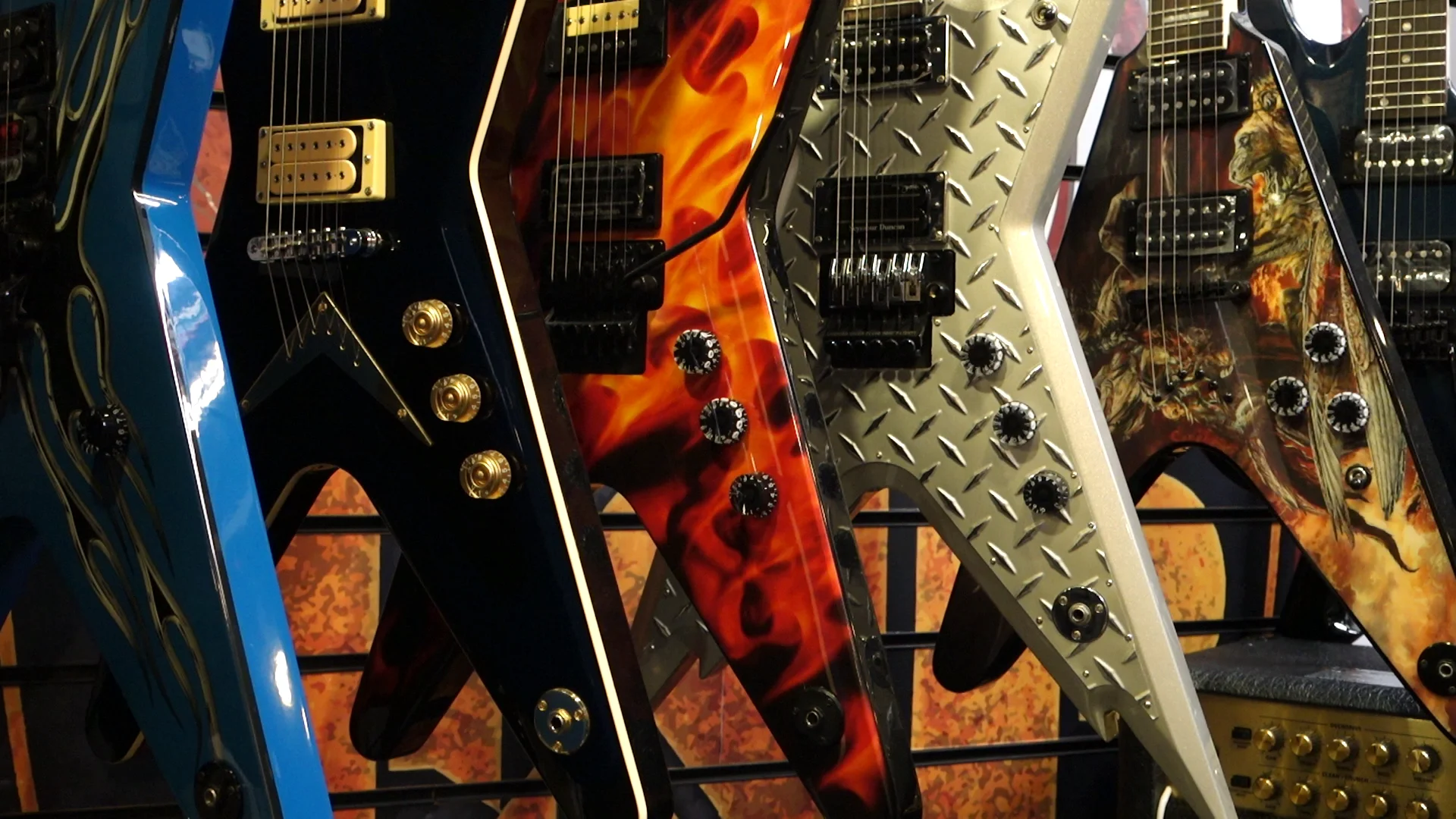 Sony Cyber-shot RX100 III sample movie: low light / 3200 ISO / 1080 ...