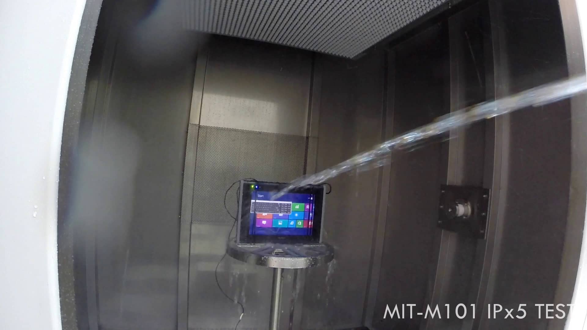 IPX5 Liquid Test on Vimeo