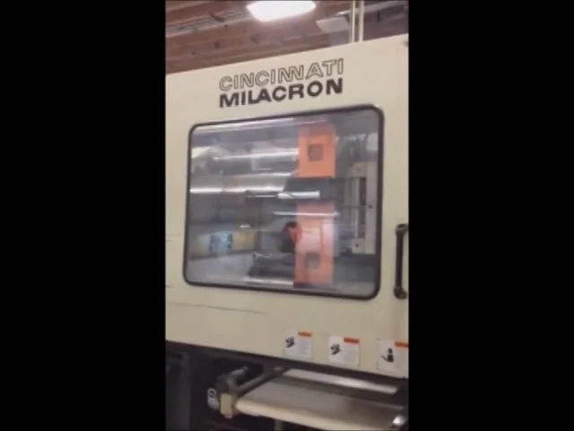 600 Ton Cincinnati Injection Molding Machine, Model MH600-181 ...