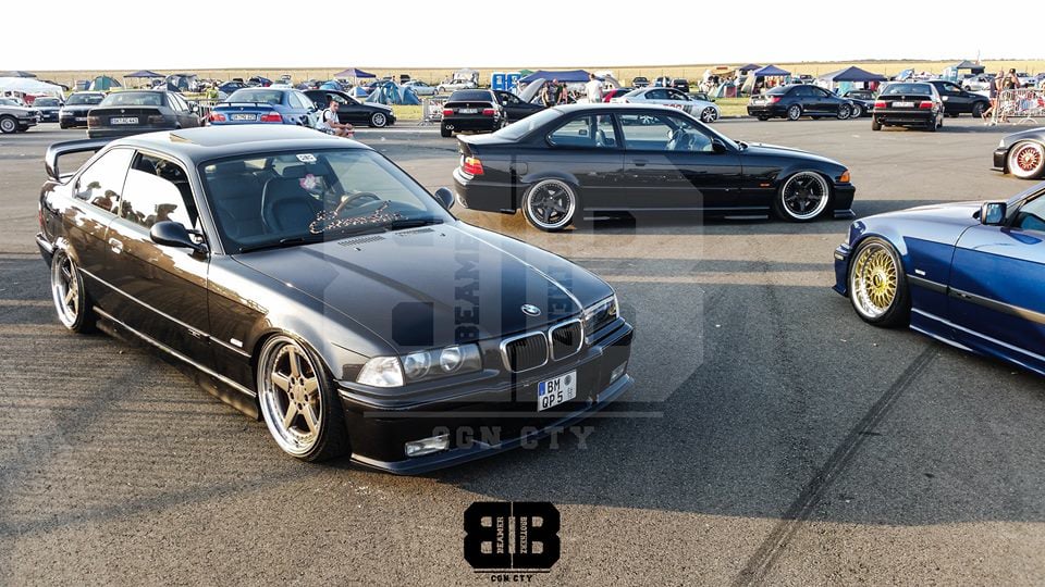 Beamer Brotherz /static BMW e36 Duo on Vimeo