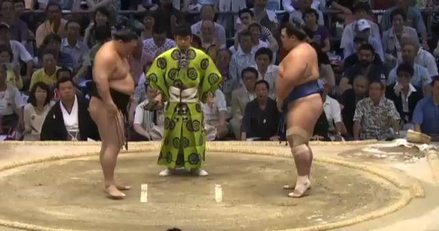 Makuuchi Sumo Bouts on Vimeo