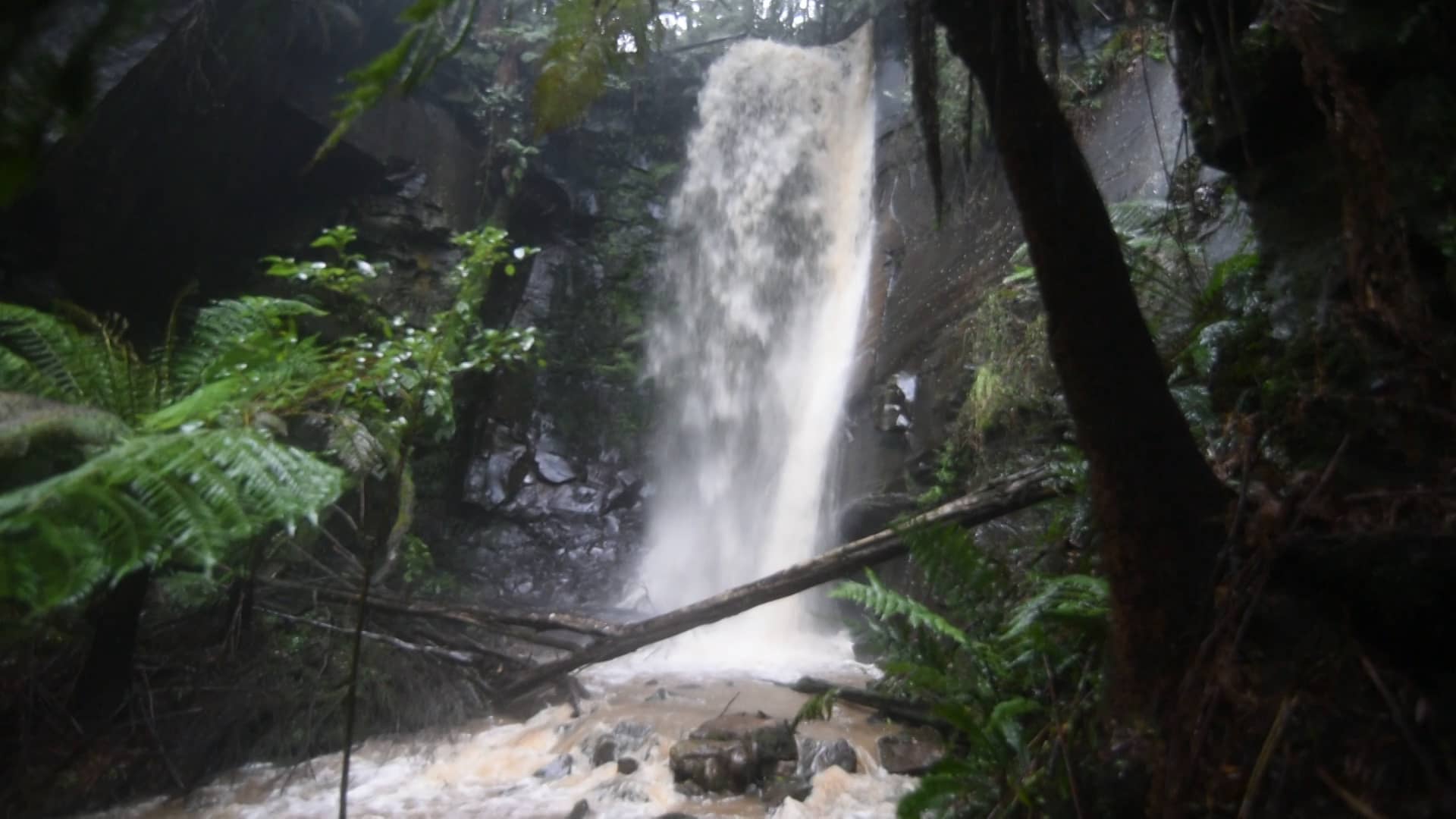South Chapple Falls Upper on Vimeo