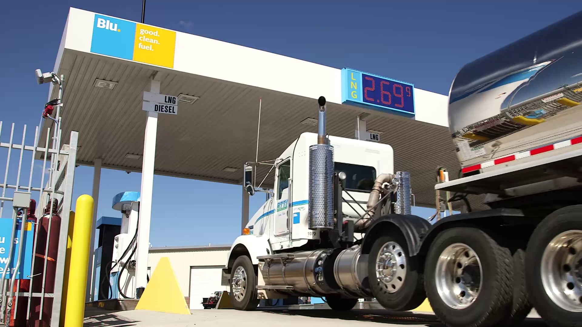 Rich Thompson Trucking Inc. on Vimeo