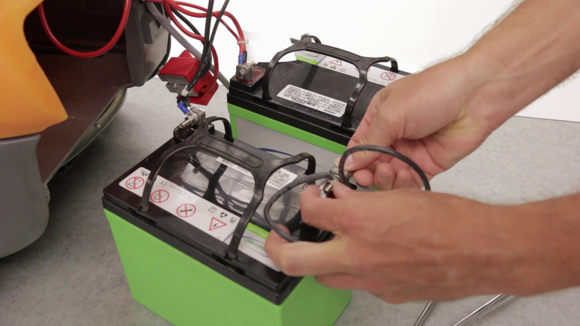 TASKI - TASKI | Swingo 350B | Setup | Diversey on Vimeo