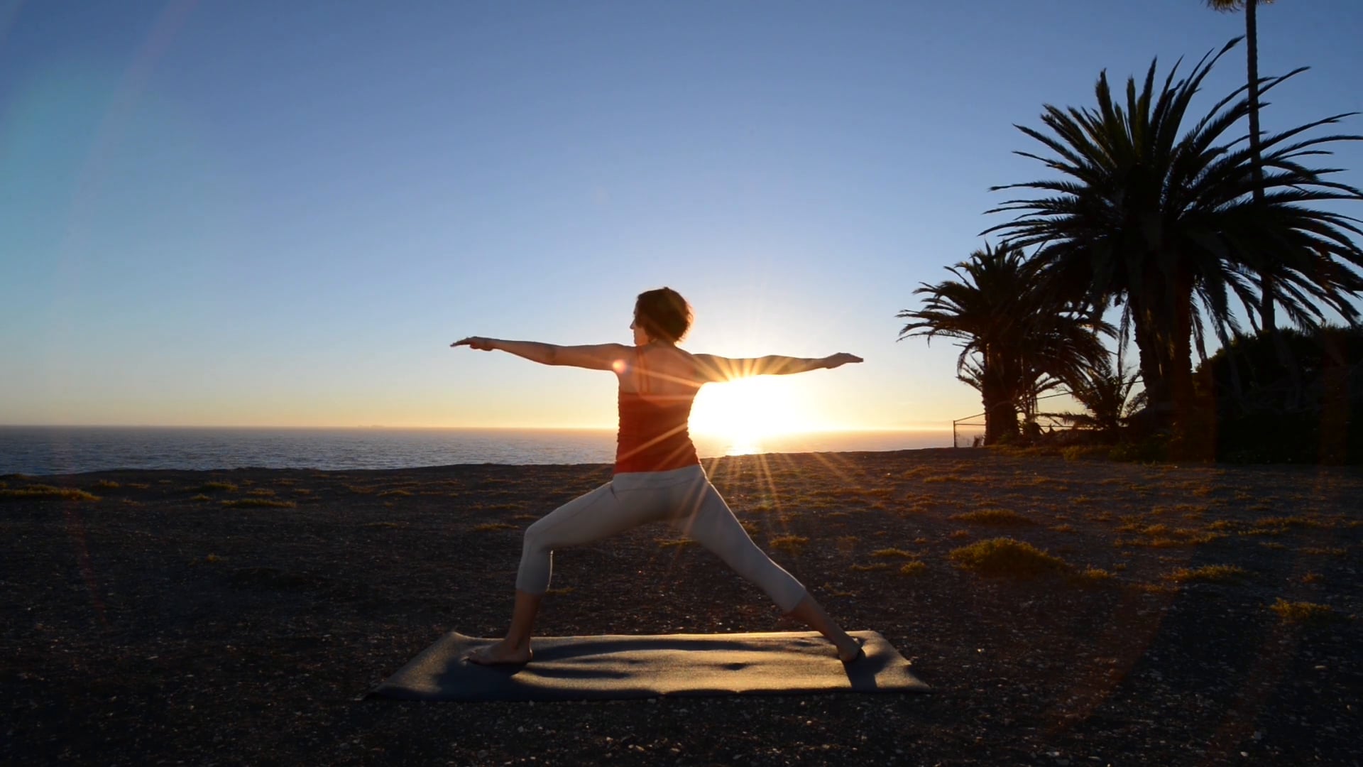 Sunset Yoga - Kim Purdy on Vimeo