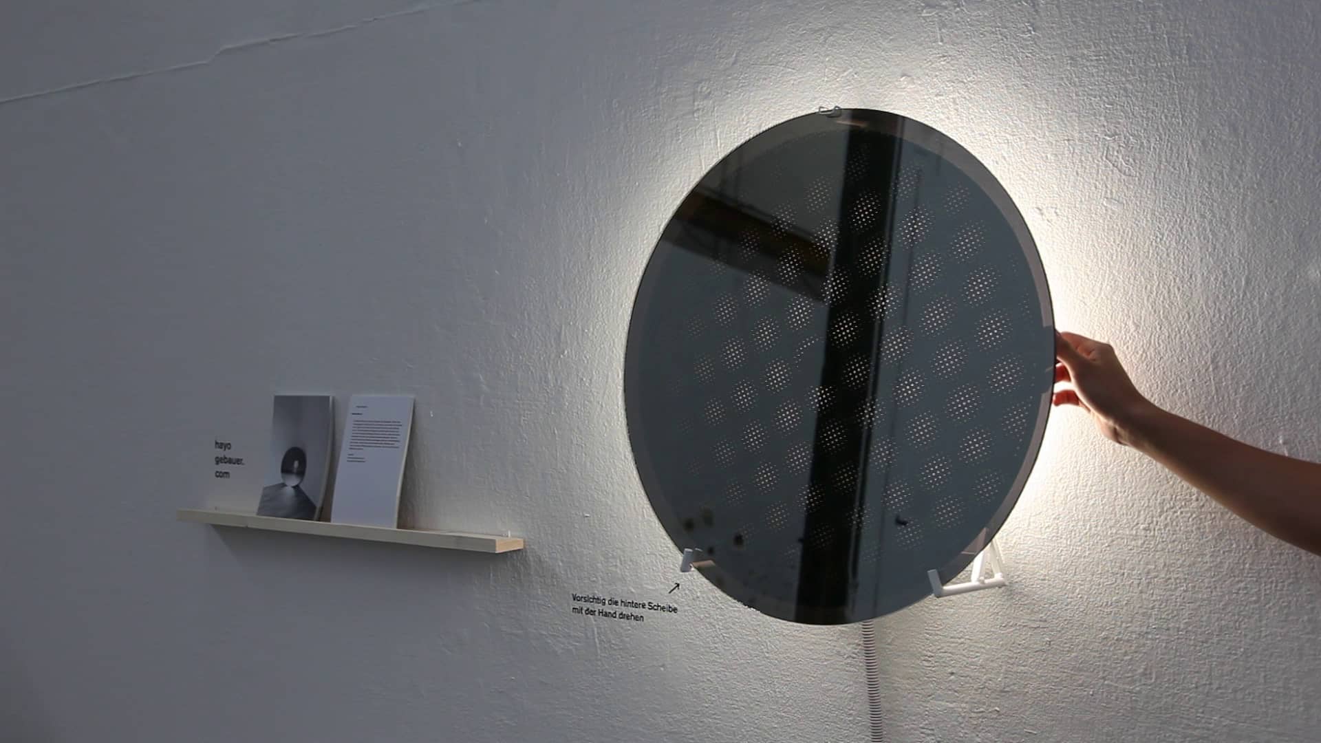 Moiré Mirror on Vimeo