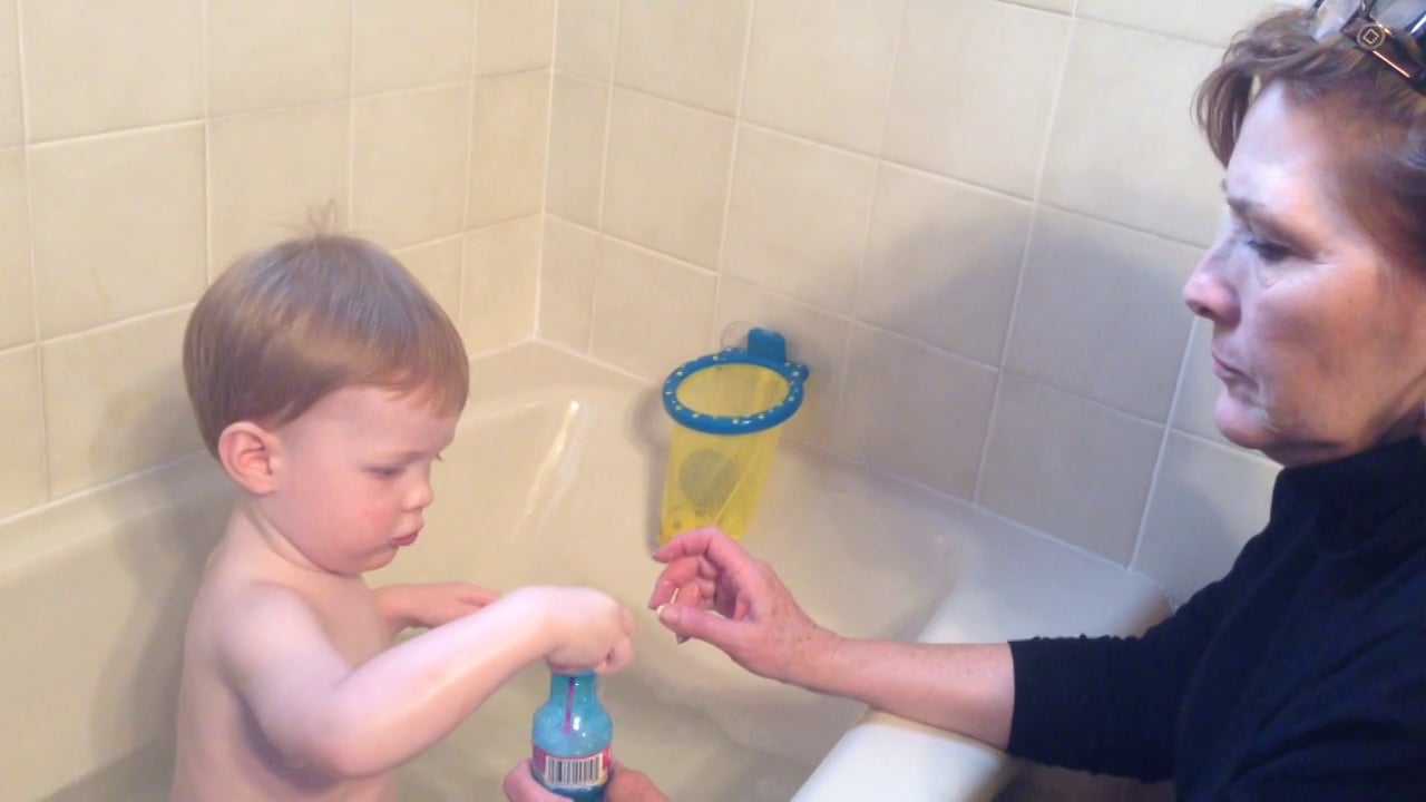 Bath and Bubbles at Nana & Papa's on Vimeo