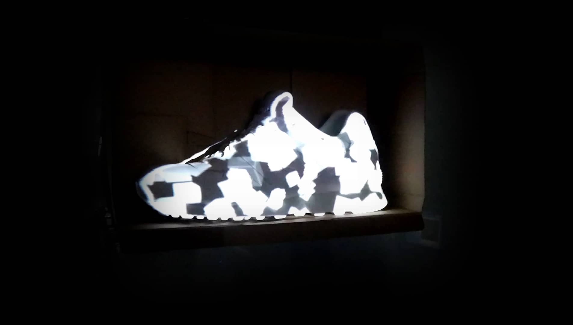 Projection Mapping_shoe on Vimeo