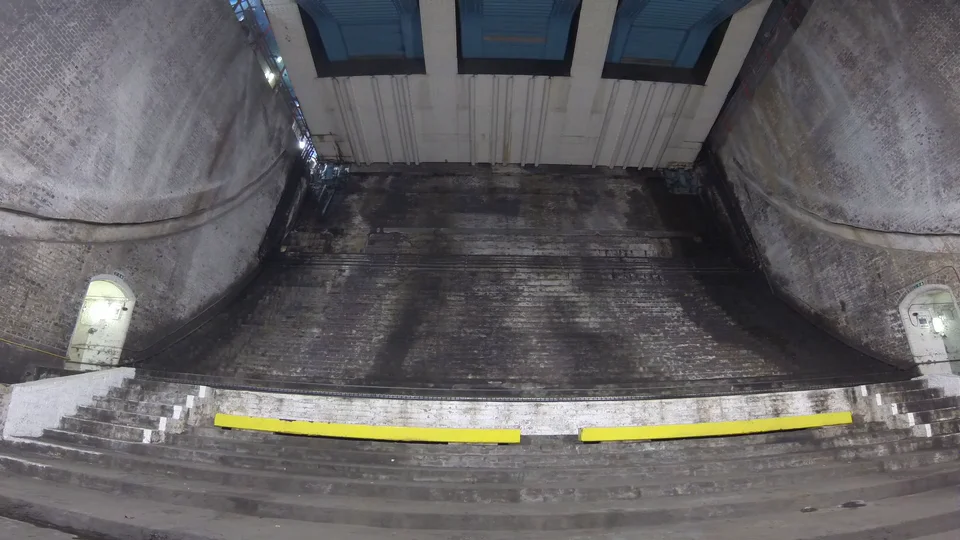 Bascule chamber timelapse in Tower Bridge Roughs on Vimeo