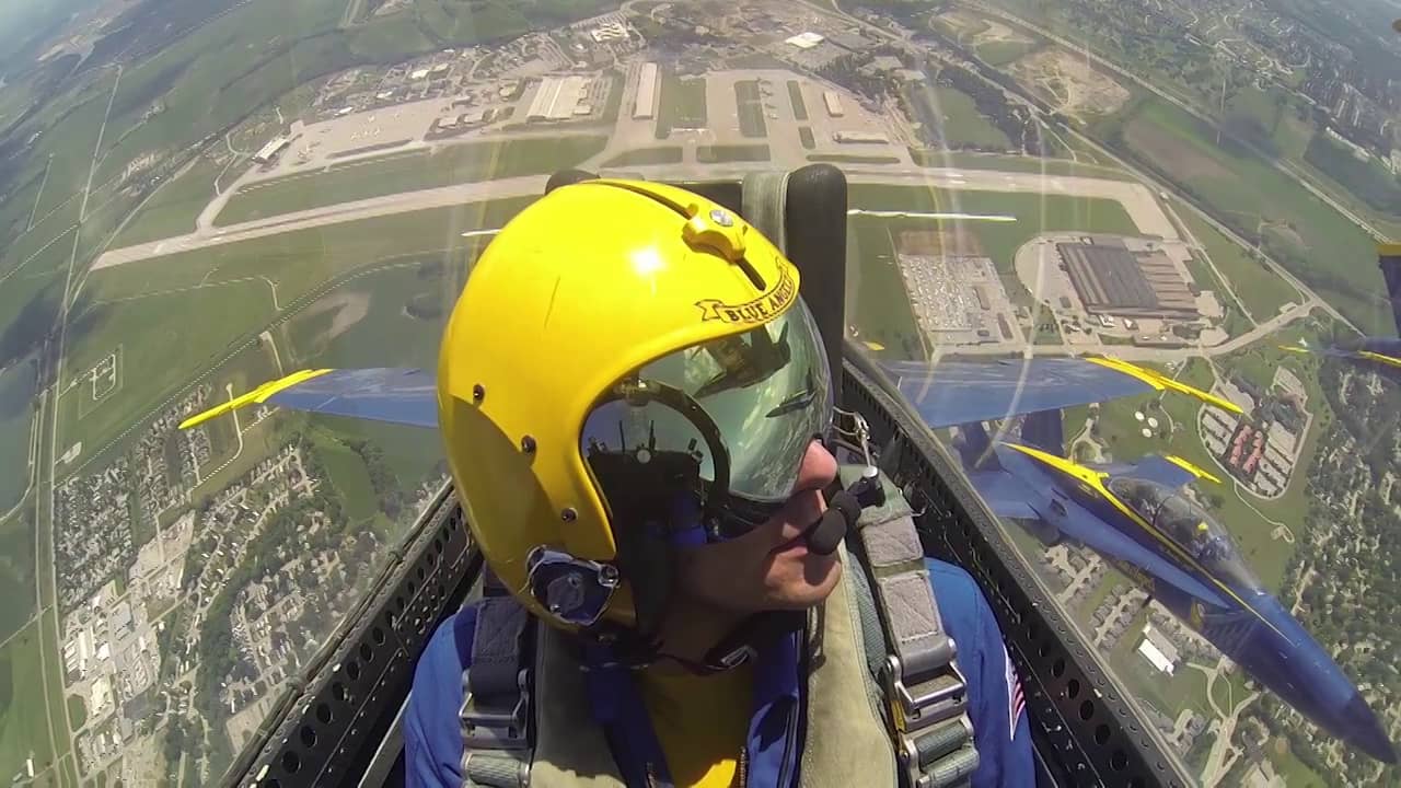 Ride Along with LCDR John Hiltz '02, Blue Angels Right Wing on Vimeo