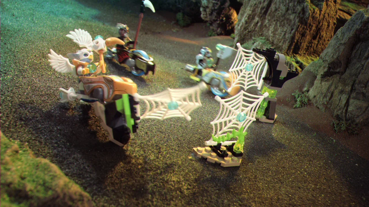 LEGO CHIMA SG Speedorz Shadow Wind 13 10s on Vimeo