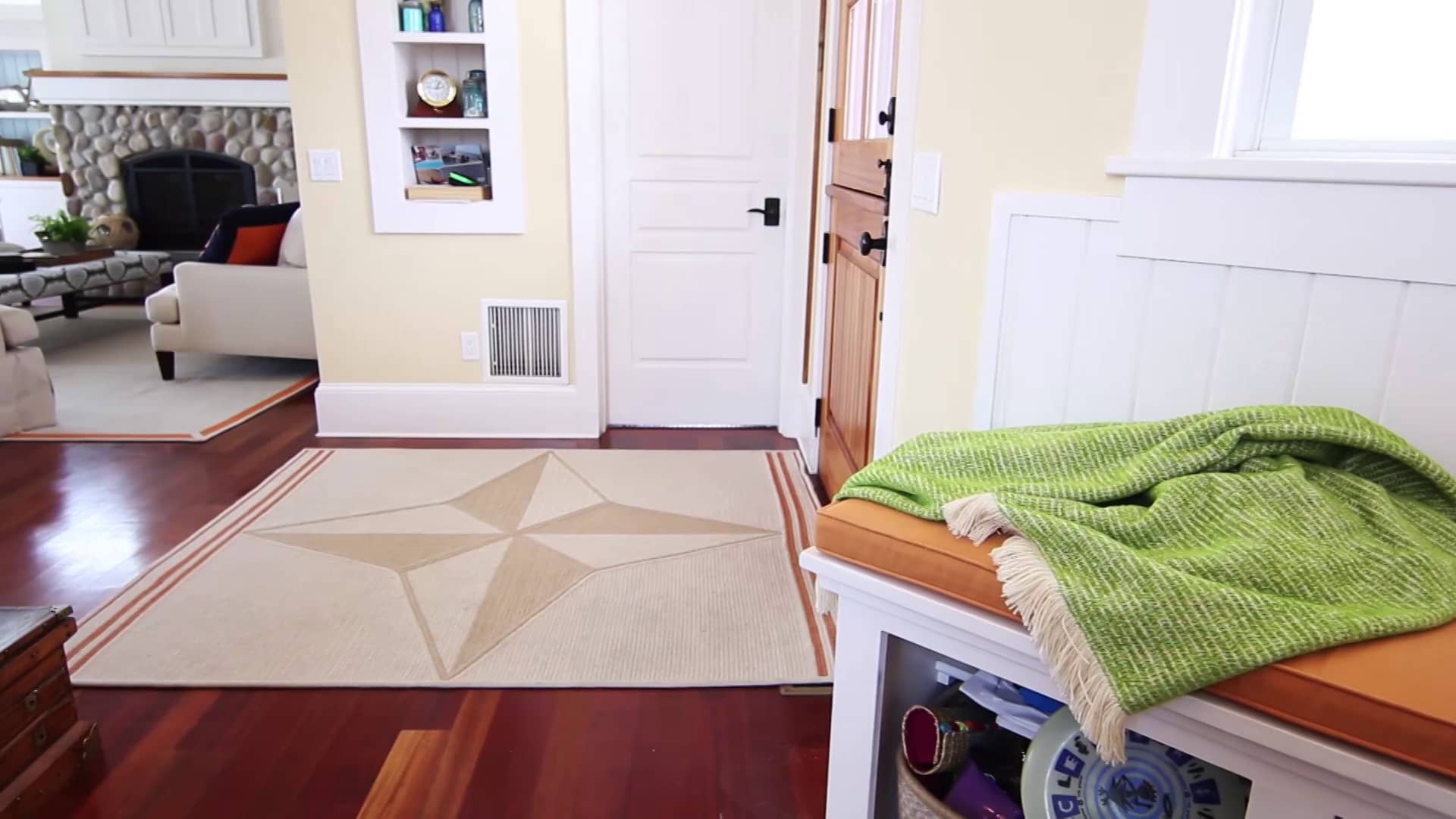 Three Interior Design Tips for Using Area Rugs on Vimeo