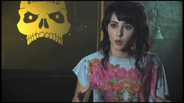 Stella Maeve Super Psycho Sweet 16
