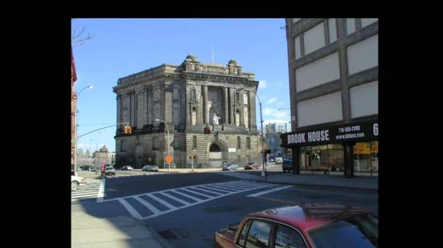 Inside the Old Bronx Courthouse