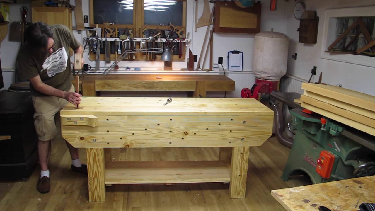 Knockdown Nicholson Workbench on Vimeo