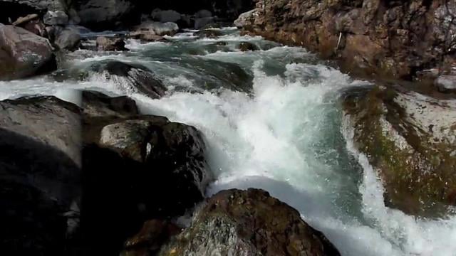 Waterfall On The North Fork Of The Tolt River on Vimeo