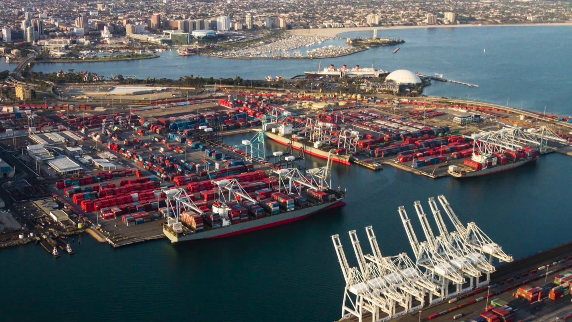 Large Stevedore on Vimeo