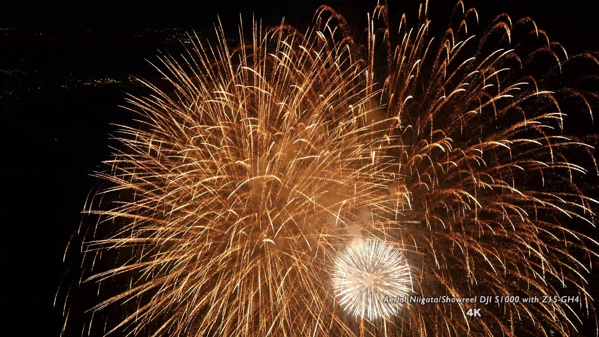 Amazing fireworks in Katakai Fireworks Festival, videoed from the air ...