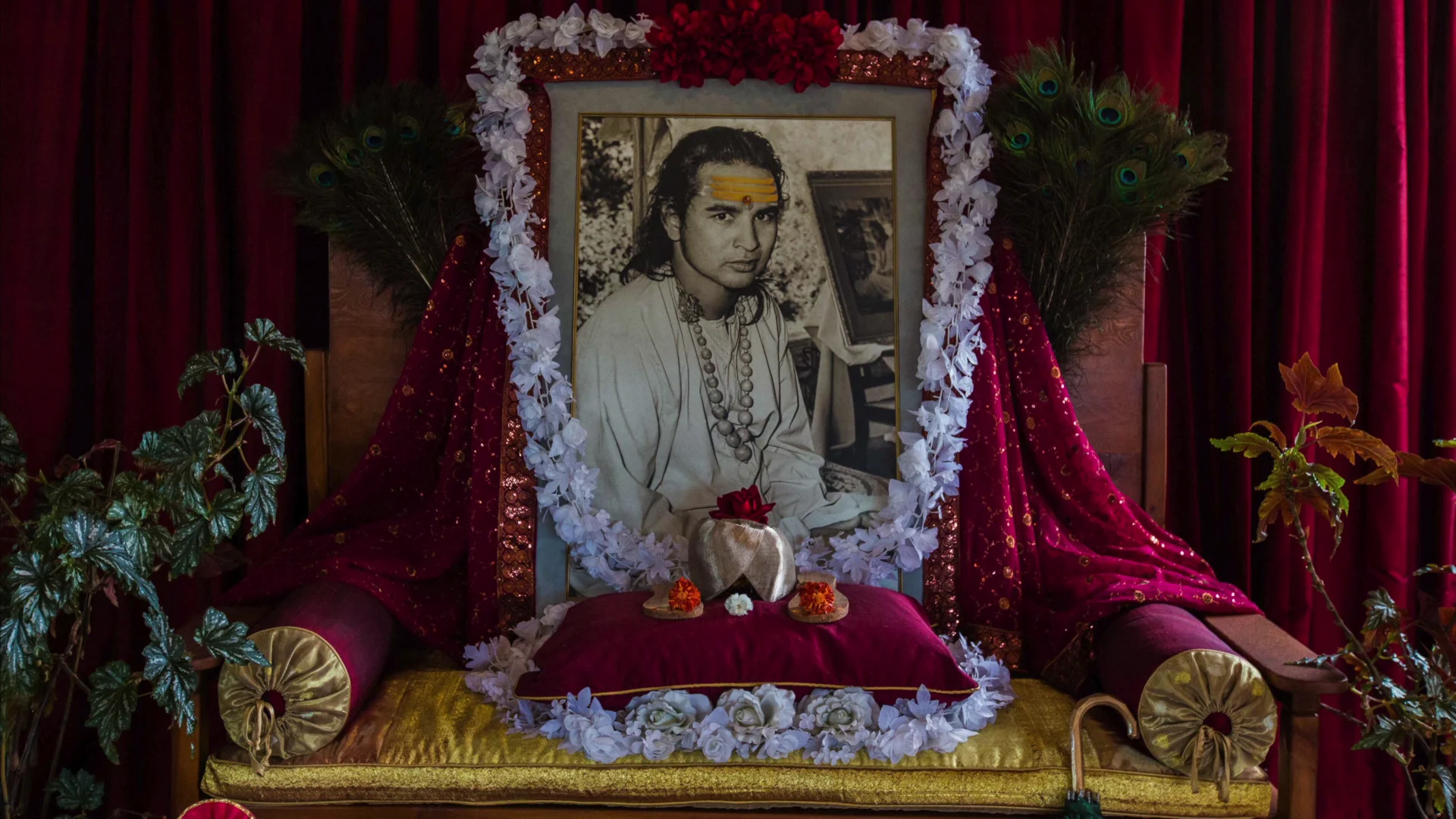 Haidakhandi Babaji Temple - Crestone Colorado - August 2014 on Vimeo