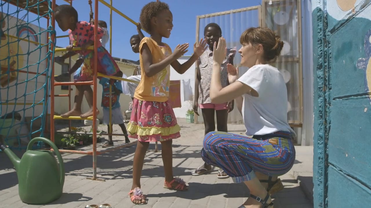 BONUS ALEXANDRA LEROUX IN CAPE TOWN (LES NOUVEAUX EXPLORATEURS) on Vimeo