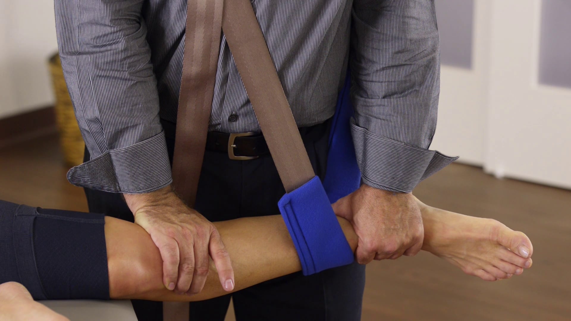 Mobilization Belt Techniques for Manual Therapy (DVD Trailer) on Vimeo