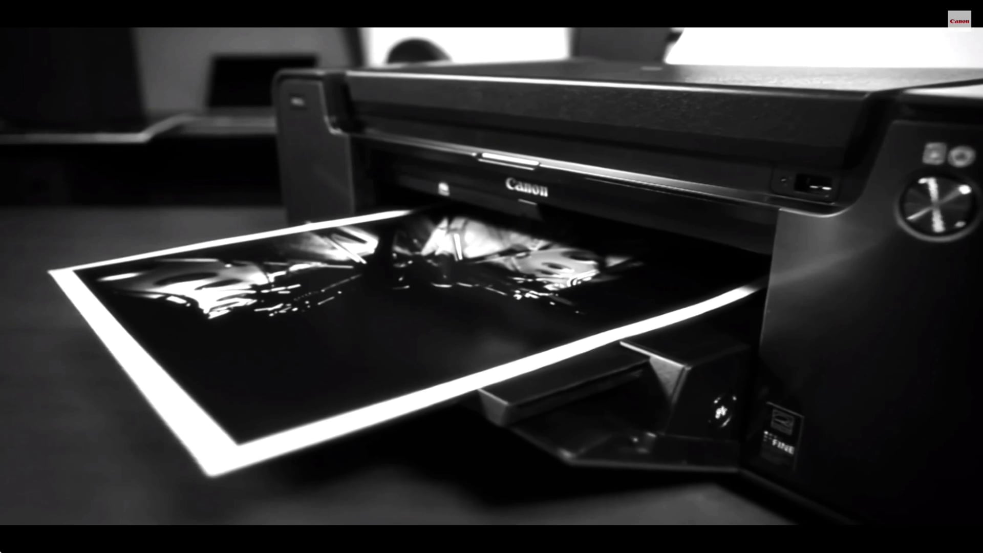 Vincent Isola "Printing on the Canon Pixma Pro 1 printer" on Vimeo