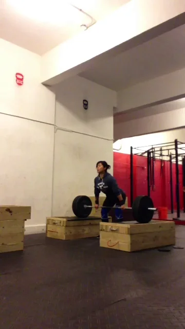 135lb Clean above Knee Blocks #2 11.4.14 on Vimeo