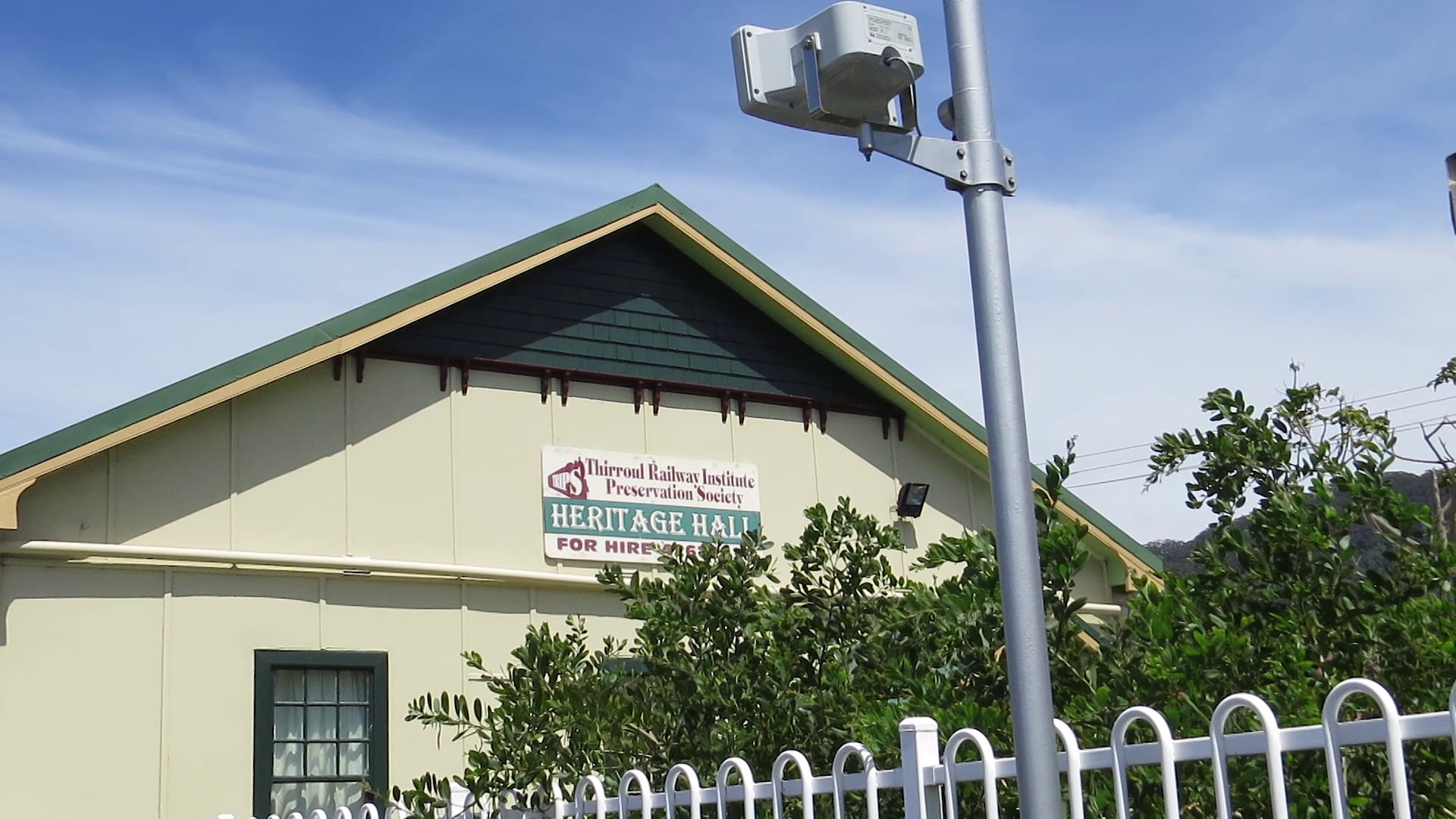 Songs & Snapshots - Thirroul Railway Institute Hall on Vimeo