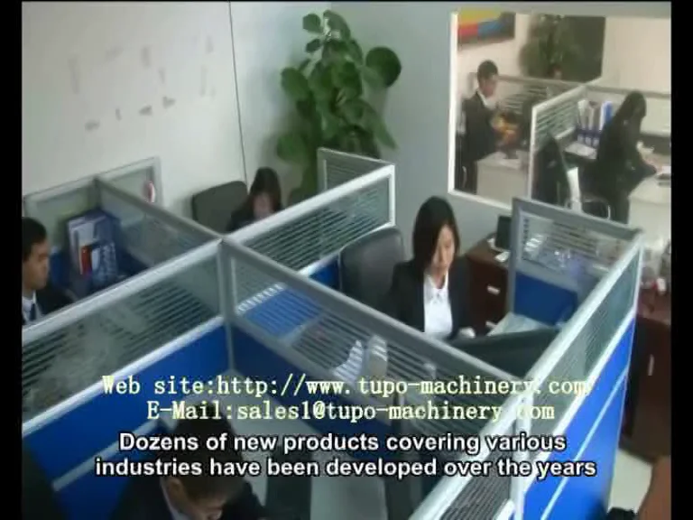 plastering tyrolean machine 5 on Vimeo