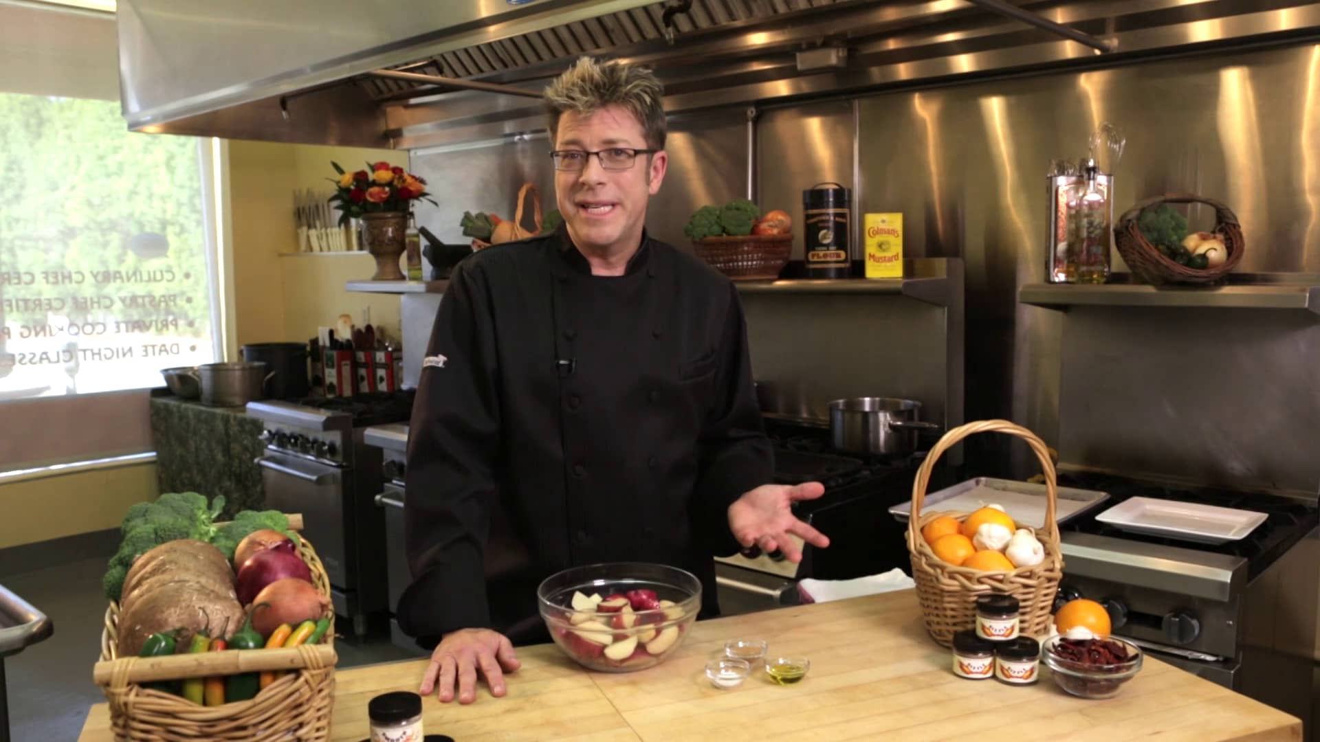 Sizzling Oven Roasted Potatoes with Chef Eric's Sizzle Spice Blend on Vimeo