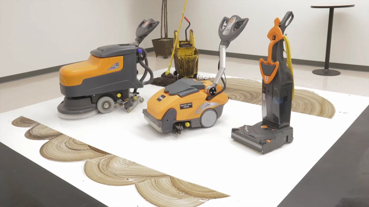 TASKI - Diversey Care: TASKI vs Mop & Bucket on Vimeo