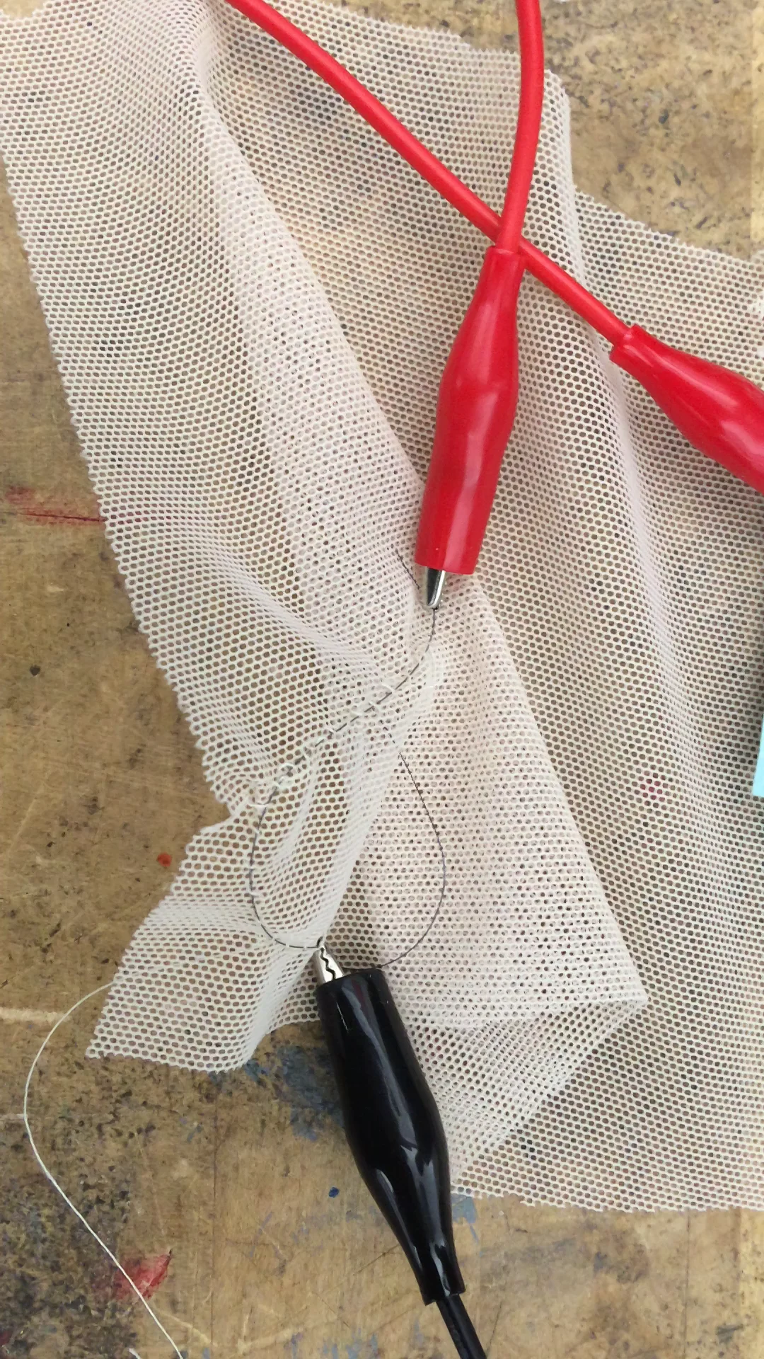 Flexinol moving fabric