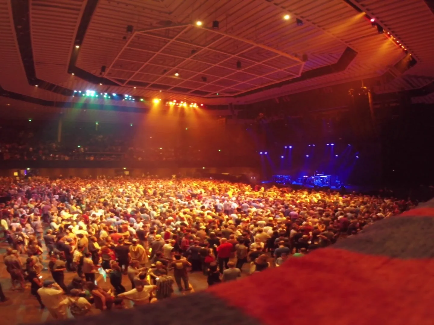Phish - GoPro: Bill Graham Civic Auditorium, BGCA 10/29/14 Crowd Time ...