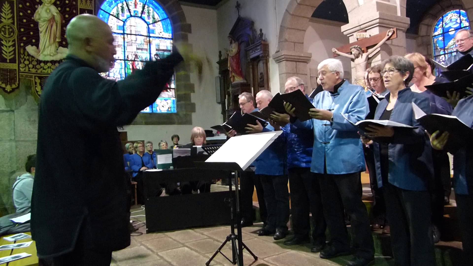 "An Irish blessing", chant traditionnel irlandais, à Milizac, par la ...