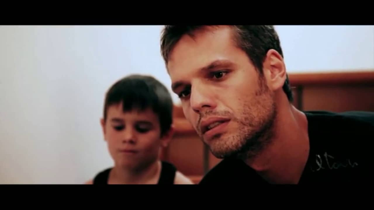 TONY CORVILLO SHOWREEL--- DECARA ACTORES on Vimeo