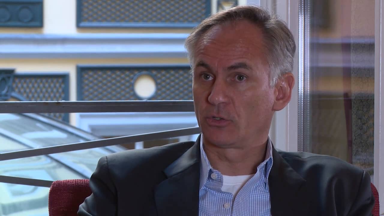 Design2Disrupt: Patrick Naef (Emirates Group) on Vimeo