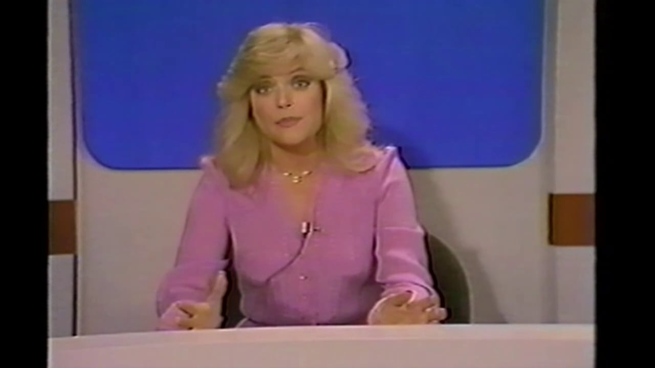 Lydia Cornell - Lydia Cornell ABC's "Too Close For Comfort" ~ starring ...