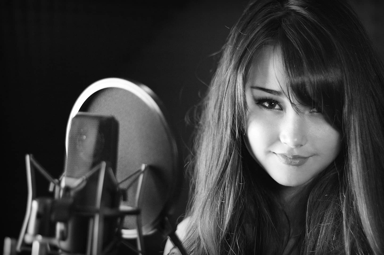 Chantelle - Perfect Hour (Produced by Daniel Carasco) on Vimeo