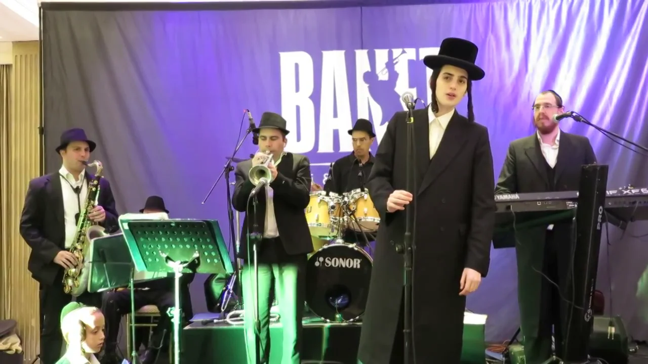 Motty Steinmetz K'Ayal Ta'arog & Ruvi Banet on Vimeo