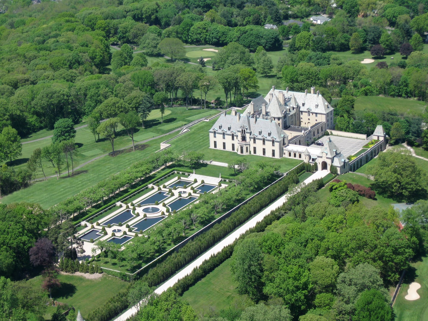 Gold Coast Mansions of Long Island's Past and Present The Great Gatsby ...