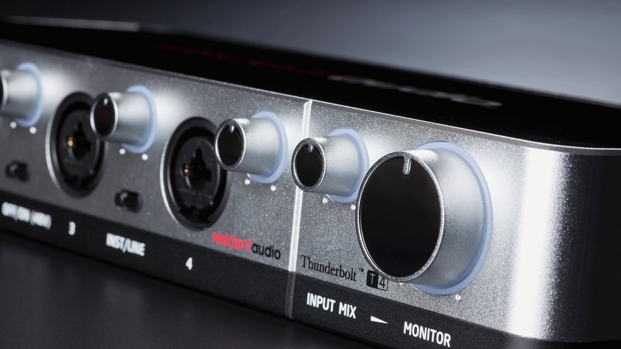 Resident Audio T4 Thunderbolt Audio Interface Review by Vespers on Vimeo