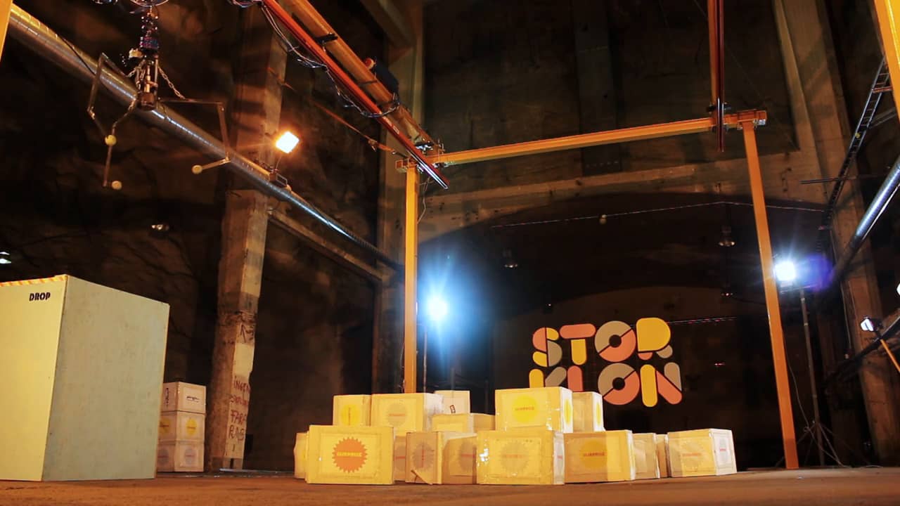 Storklon - The world's biggest claw machine on Vimeo