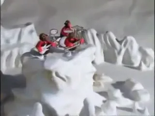 Eskimo Disco 7 -11 featuring Pingu