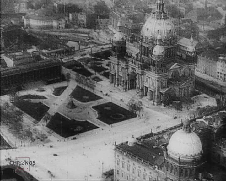 Zerstörung - Teilung - Wiederaufbau / SPIRIT OF BERLIN im 20 ...