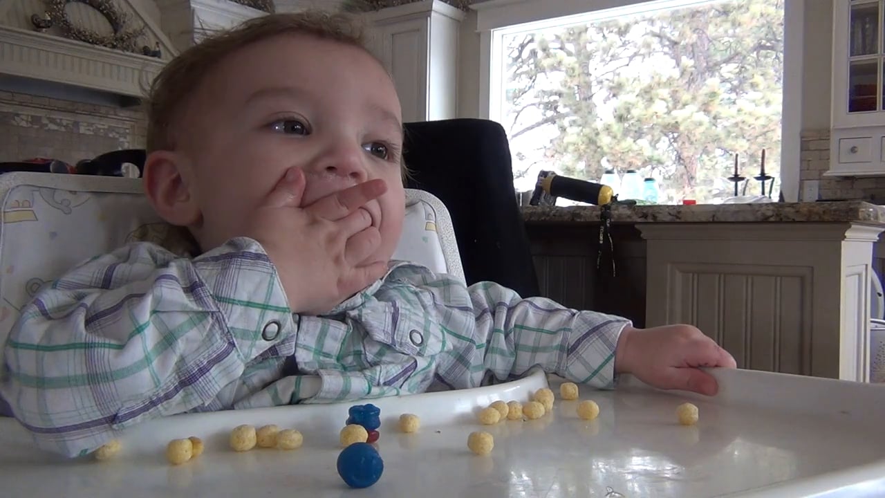 Baby Crunch on Vimeo