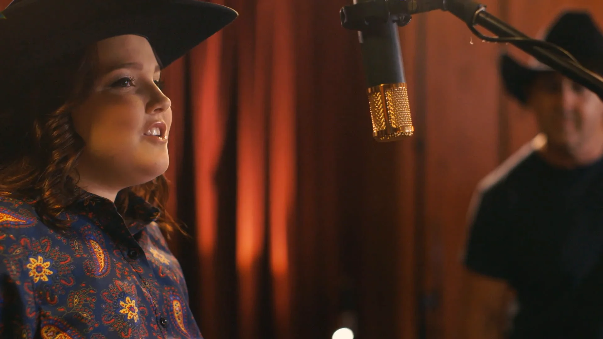 Keely Johnson featuring Lee Kernaghan on Vimeo