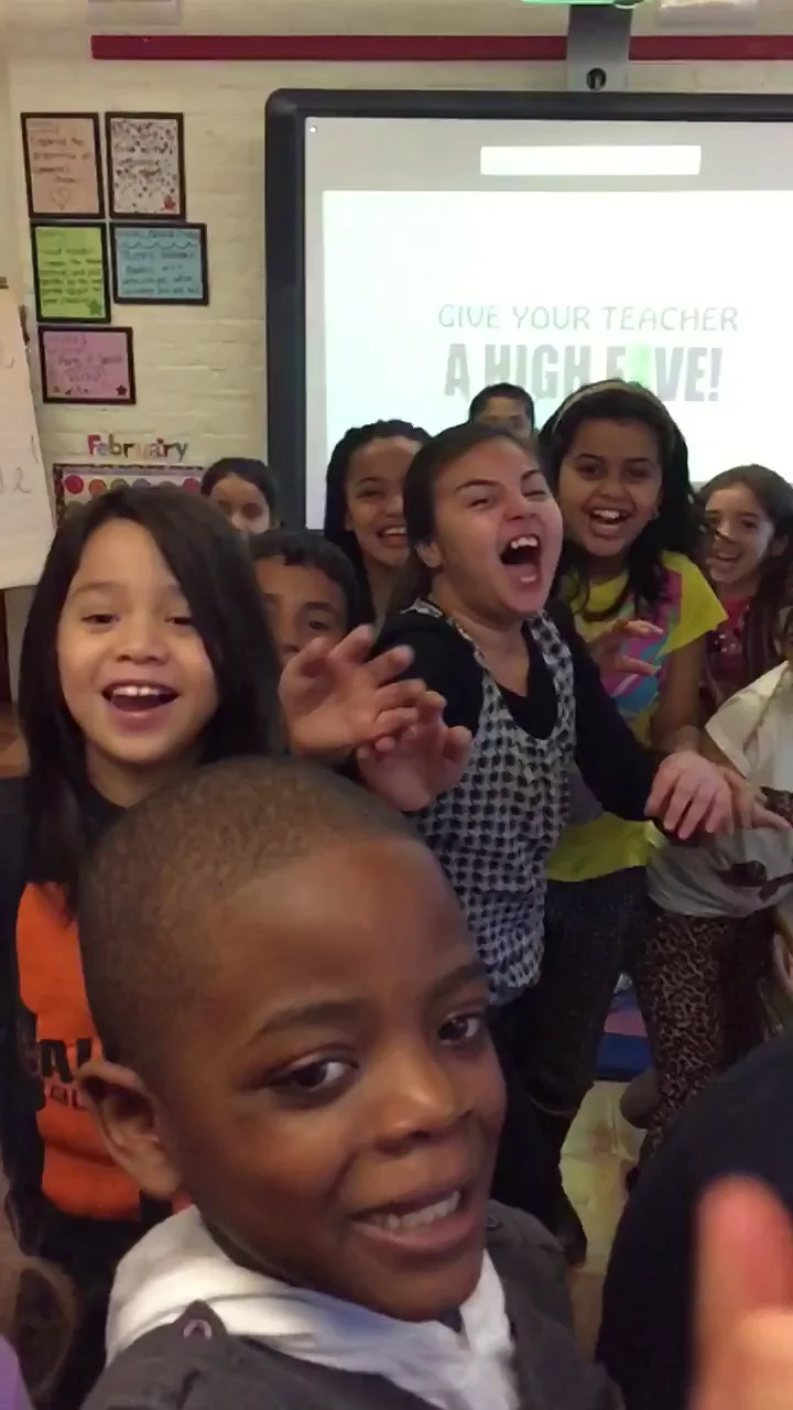 Kitty High Five - GoNoodle