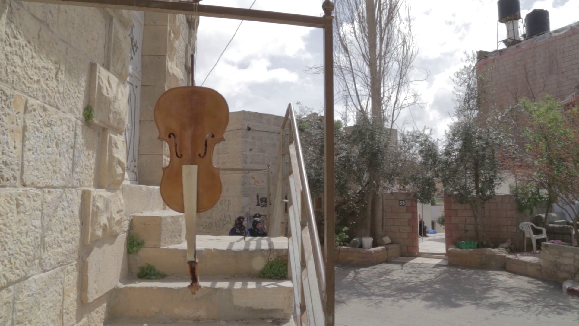 The Palestinian Violin Maker on Vimeo