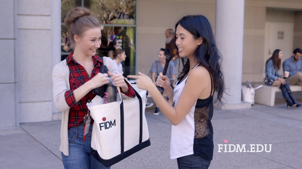 FASHNN Update What's In Your FIDM Tote Bag on Vimeo